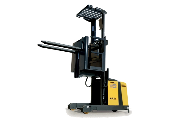 Ride-on order pickers with operator platform for normal-intensive use ...